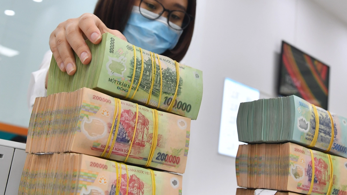 Từ 01/7/2024: Bỏ hết thu nhập đặc thù của công chức, viên chức